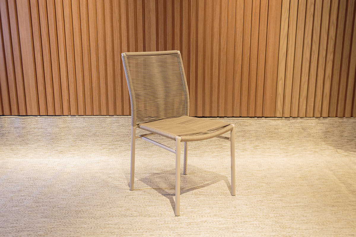 CADEIRA COR ALUMÍNIO E BEGE RAMI 26463